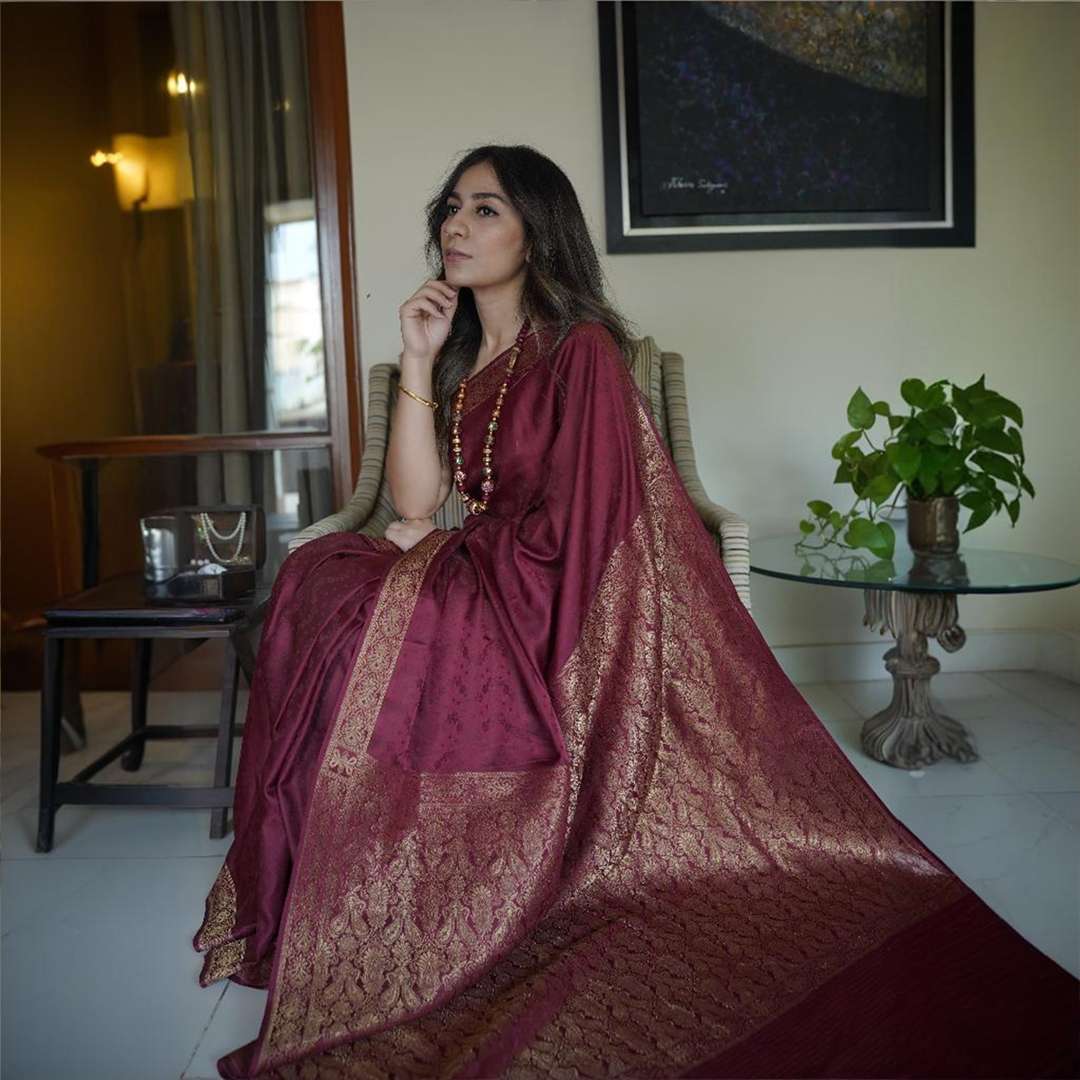 Sitara Sarees – Wrap yourself in elegance
